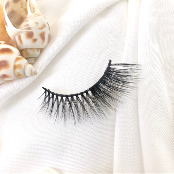 coral lashes | Makeup | Coral Lashes Flirty Coral Lash | Poshmark